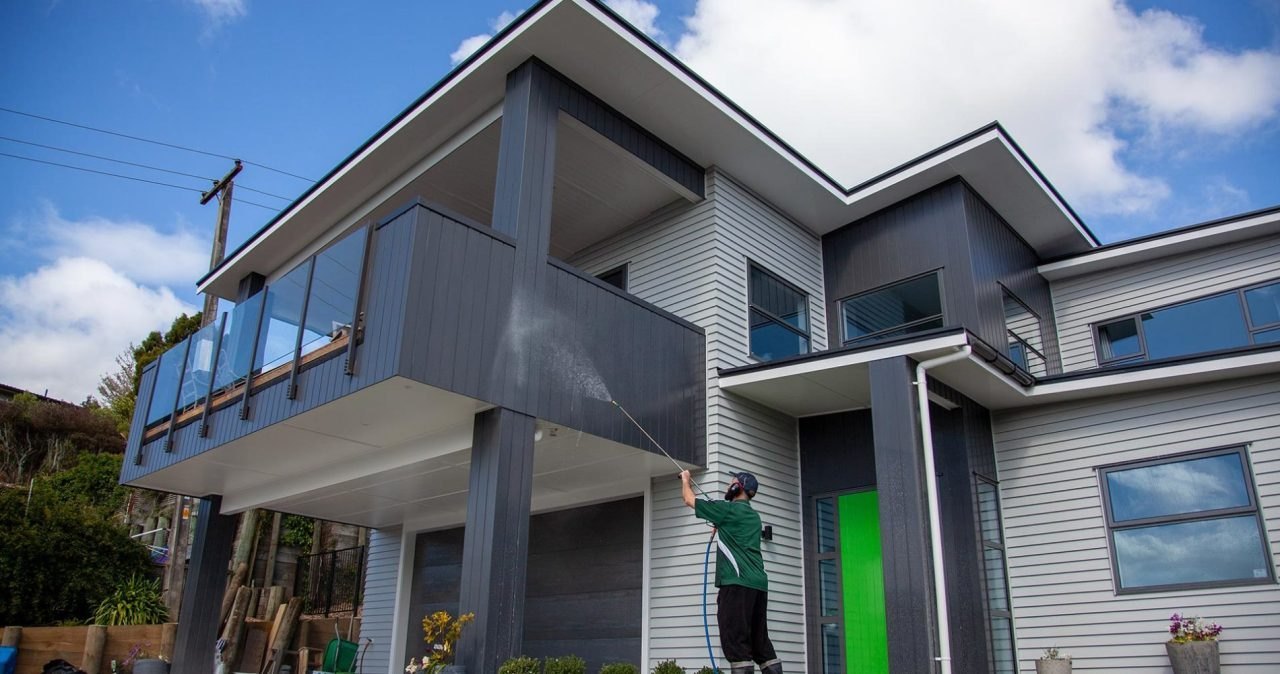 Double Story Window Cleaning – Excellent Service Provider Ltd